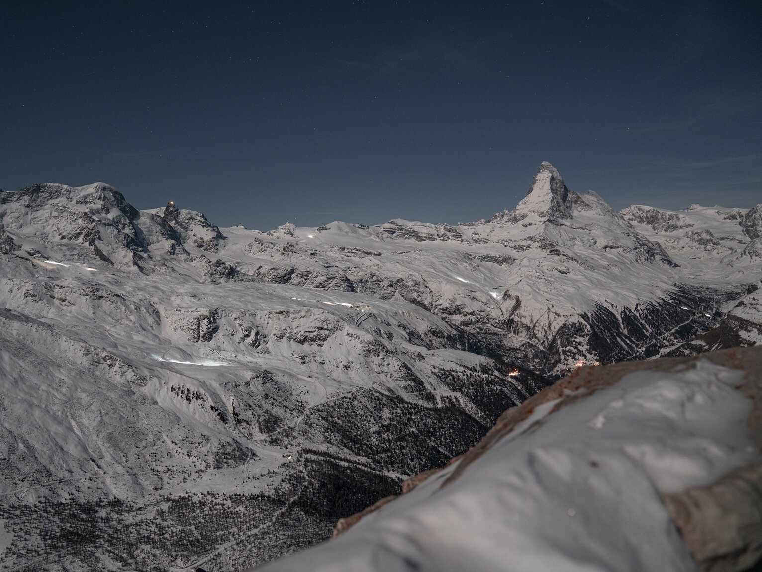 Enchanted descent at night | Book experience in Zermatt online